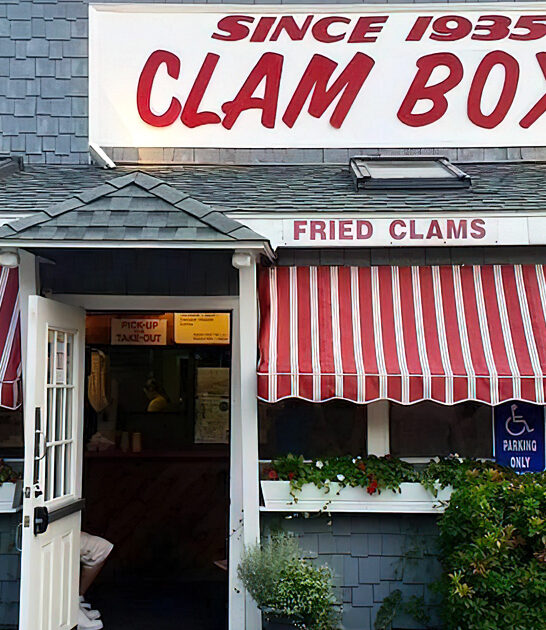 best clam chowder massachusetts ftr
