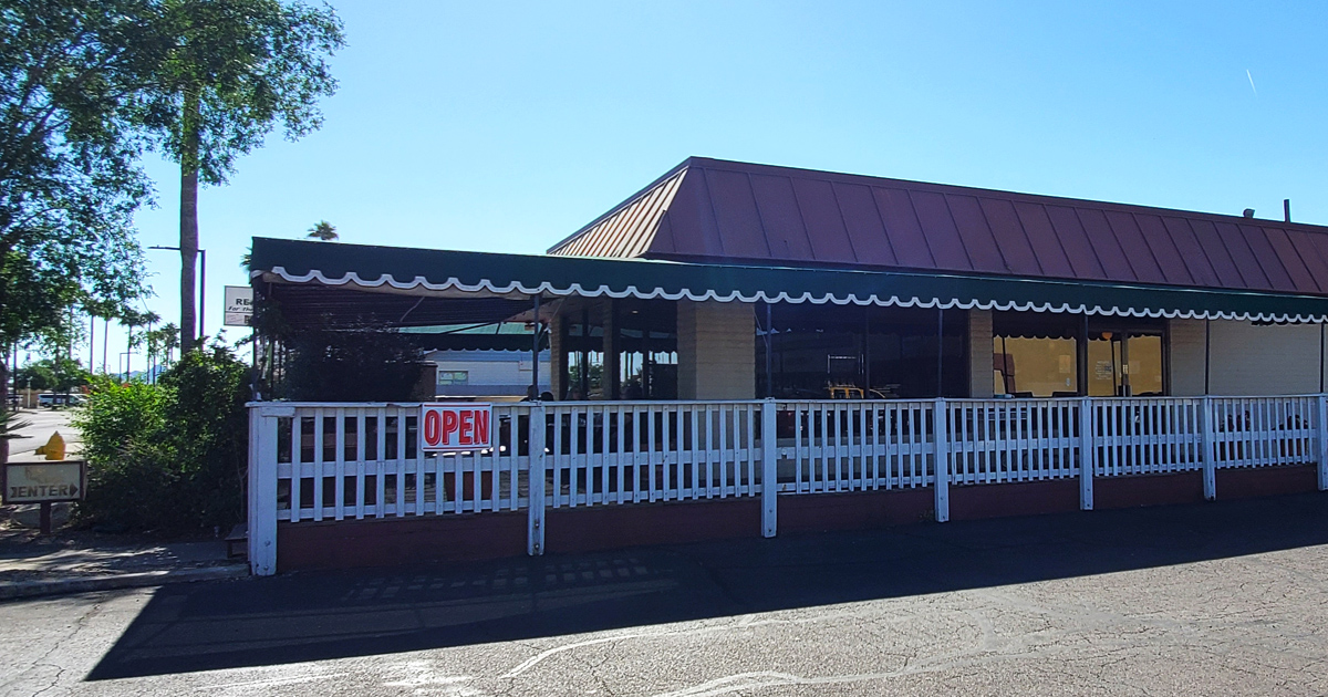 The Best Muffins In Arizona Are Hiding Inside This Classic Breakfast ...