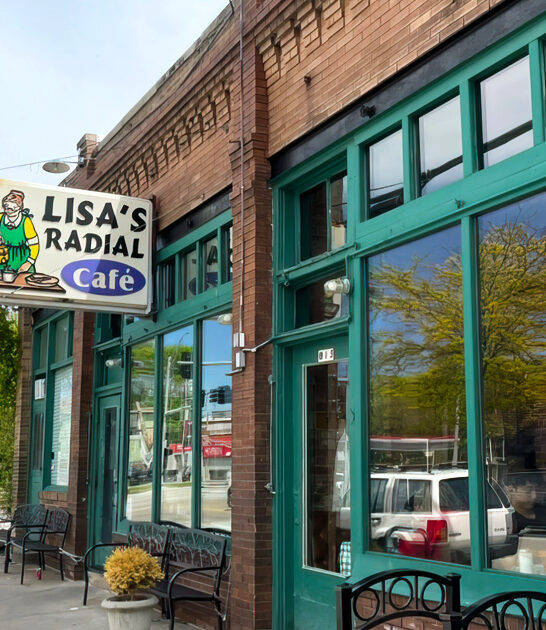 breakfast sandwich cafe nebraska ftr