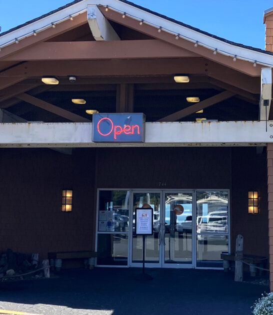 caesar salad restaurant oregon ftr