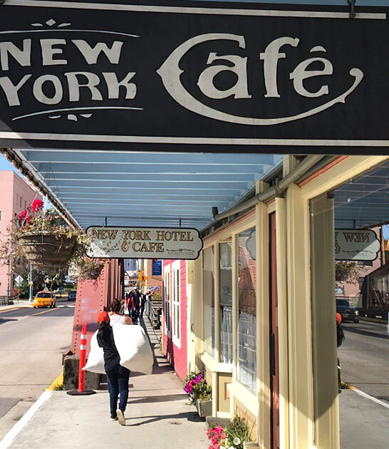 cafe alaska comfort food ftr