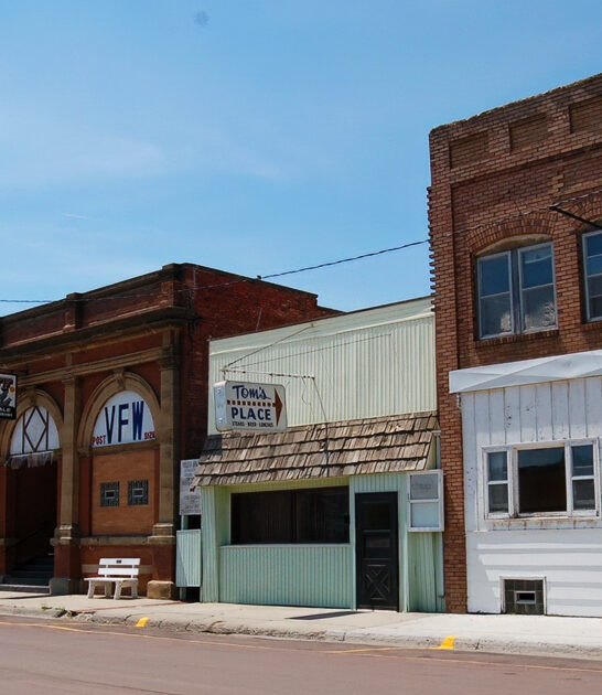 charming towns south dakota ftr