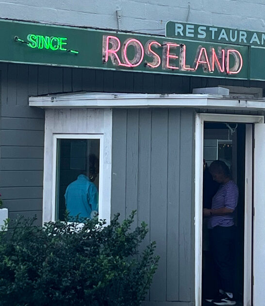 connecticut seafood pizza ftr