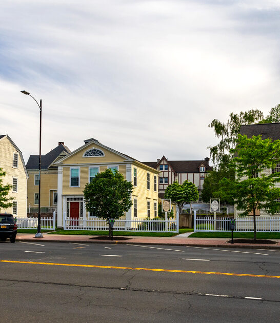 connecticut small walkable towns ftr