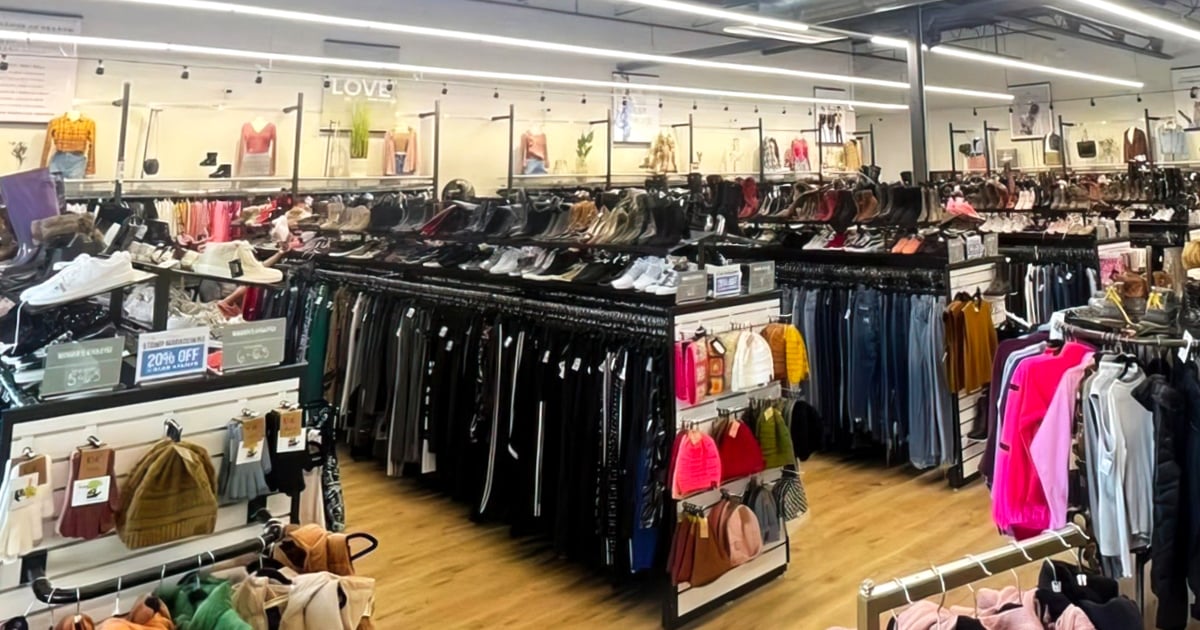 Pennsylvanians Are Flocking To This Enormous Consignment Store That’s ...
