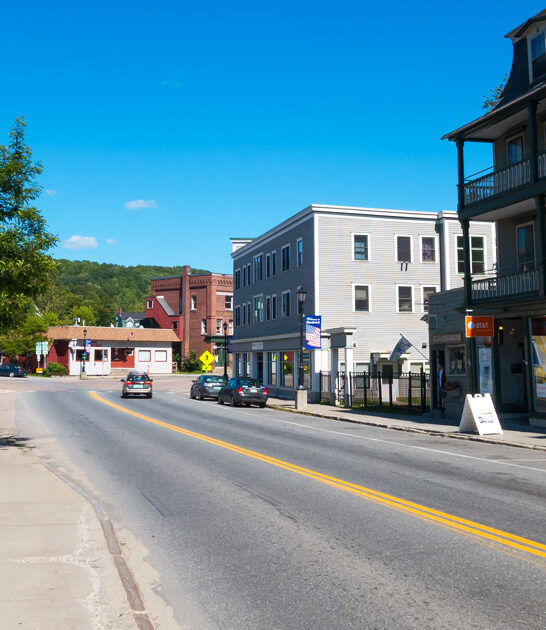 dreamy towns adorable vermont ftr