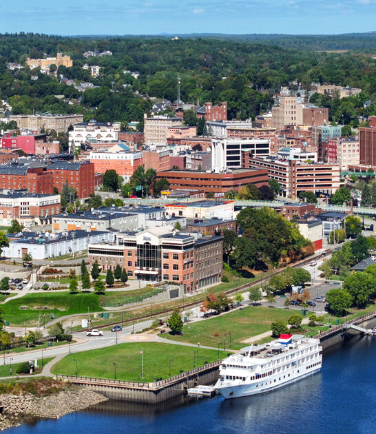 dreamy-towns-maine-cheap ftr