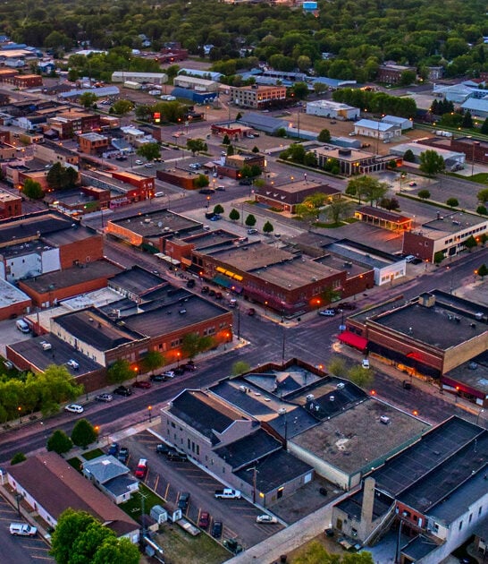 explore south dakota town ftr