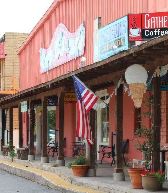 fascinating town arizona small ftr