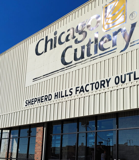 gigantic mall outlet missouri ftr