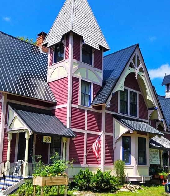 gorgeous victorian maine pizza ftr