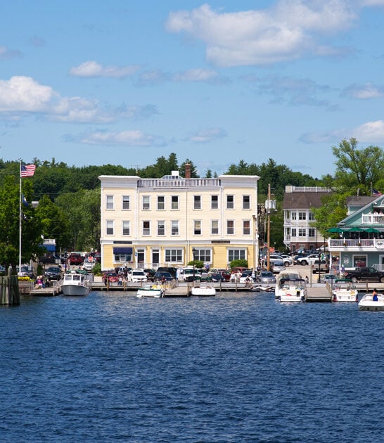 hallmark town new hampshire ftr