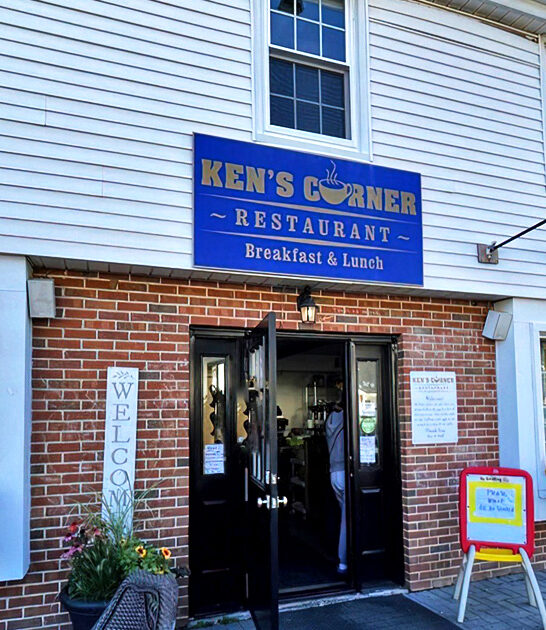 iconic breakfast restaurants connecticut ftr