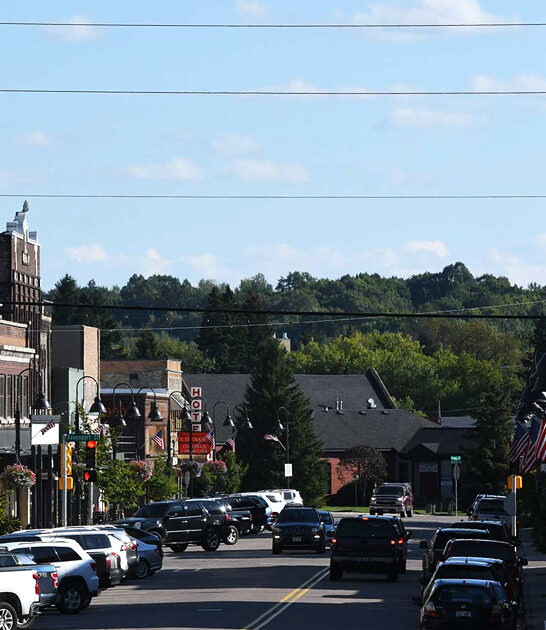 large gorgeous town wisconsin ftr