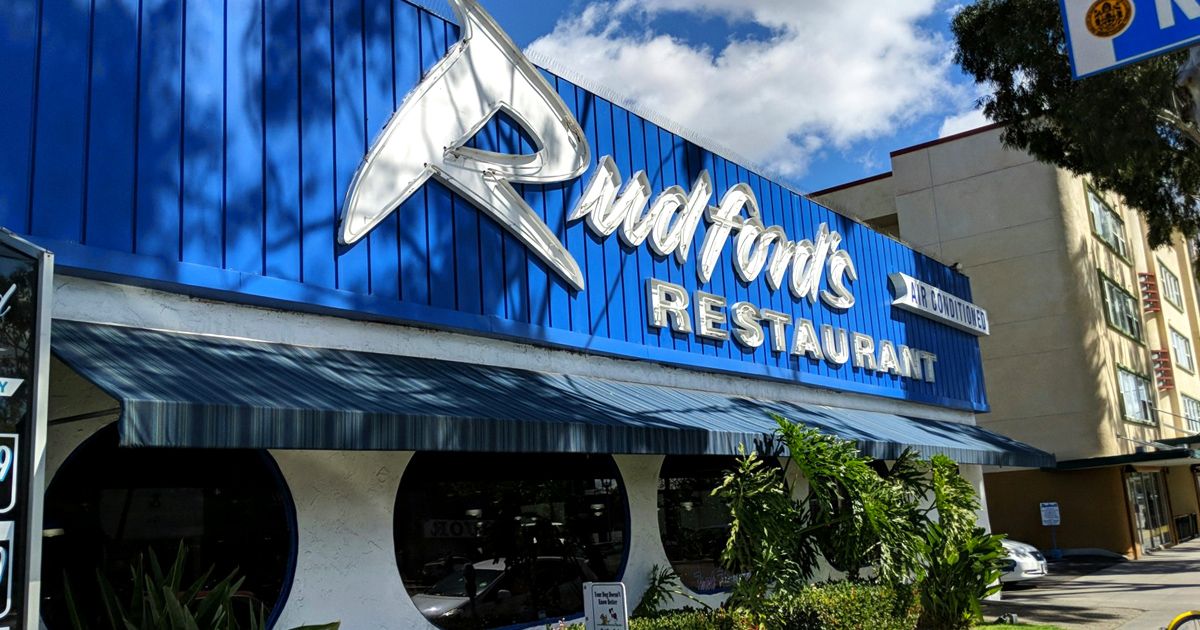 7 Legendary Diners In California Where Locals Can Still Eat For Under $12
