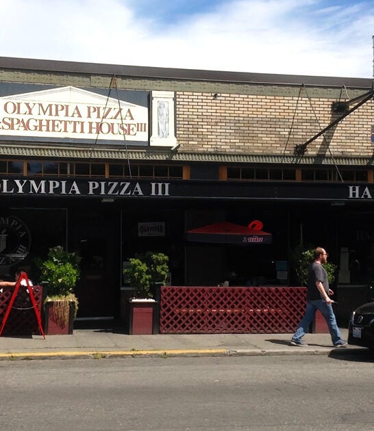 legendary pizza joints washington ftr