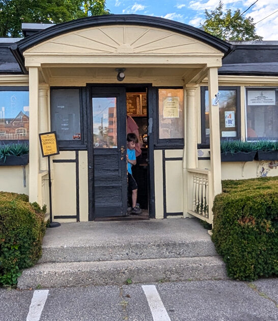 massachusetts best hotdogs diner ftr