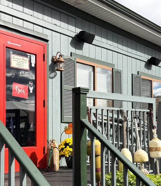 massachusetts rolls locals lobster ftr