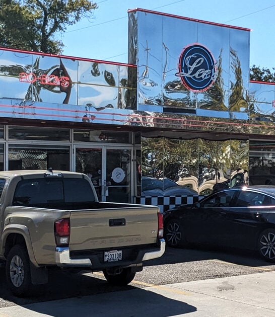 massive burgers louisiana diner ftr
