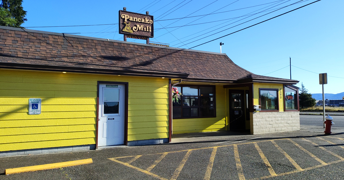 This No-Frills Restaurant In Oregon Serves Up The Best Biscuits And ...