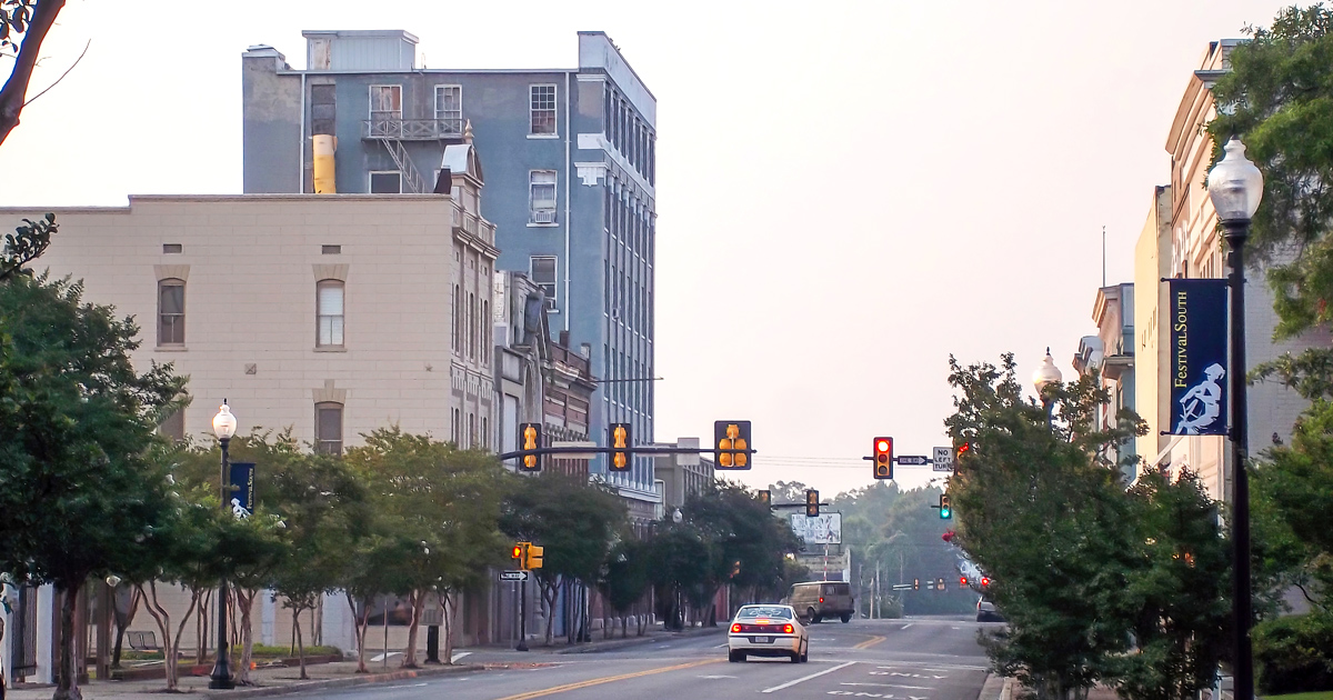 The Overlooked City In Mississippi Where You Can Retire Comfortably On ...
