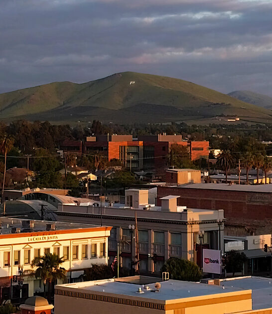 picturesque california town small ftr