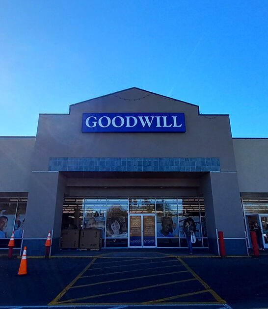 resale shop washington shopping FTR