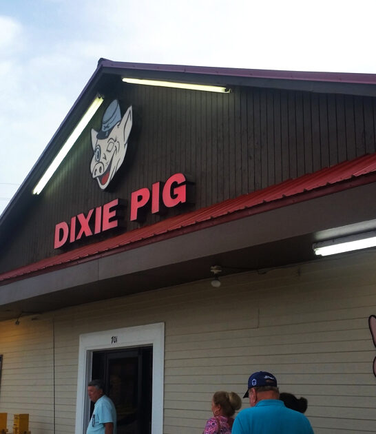 restaurant arkansas barbecue tiny ftr