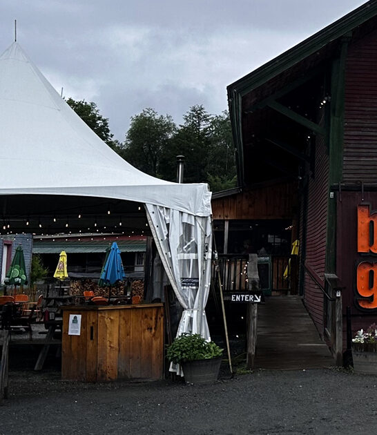 restaurant vermont swiss burger FTR