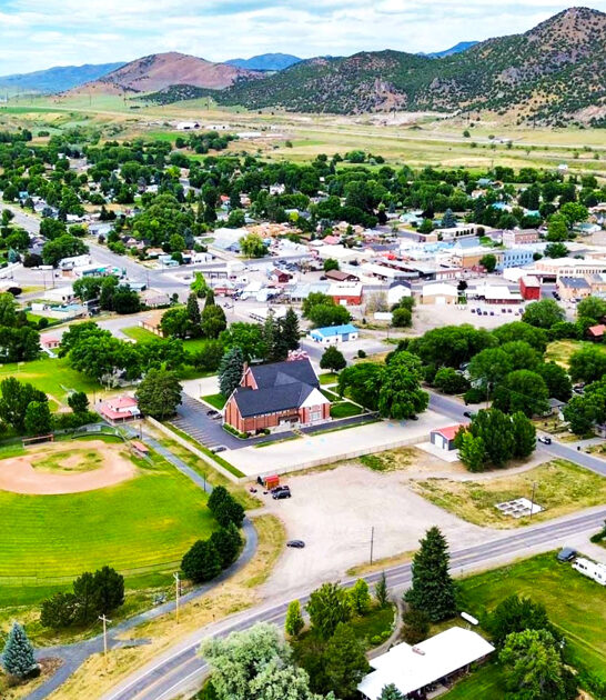 scenic town idaho serene ftr
