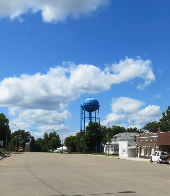scenic towns south dakota ftr