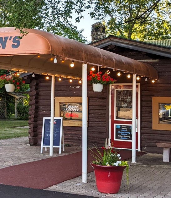 supper club minnesota unassuming ftr