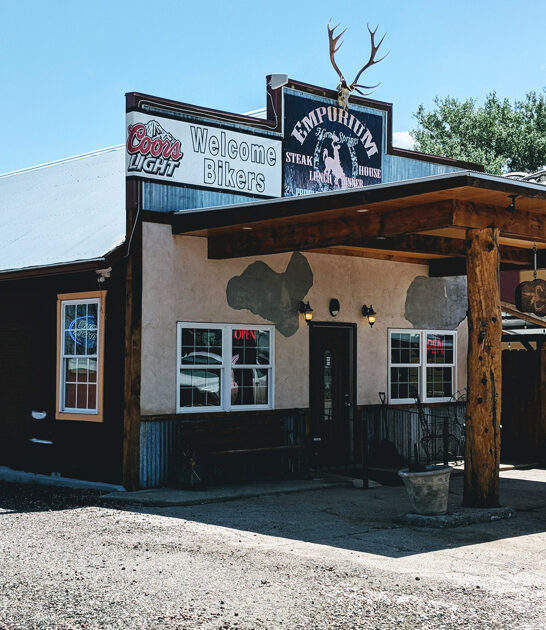 tiny pie restaurant wyoming ftr