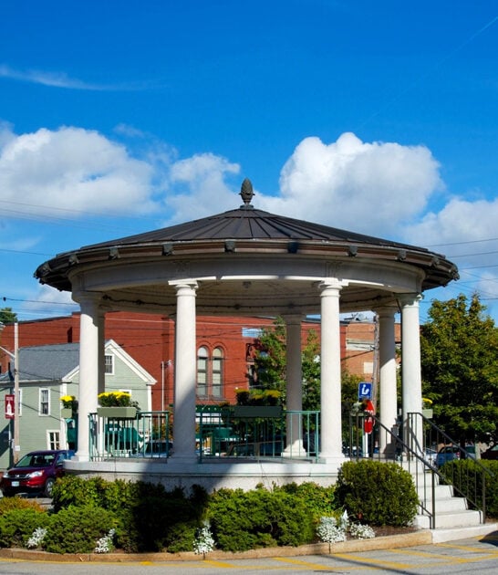 town new hampshire quaint ftr