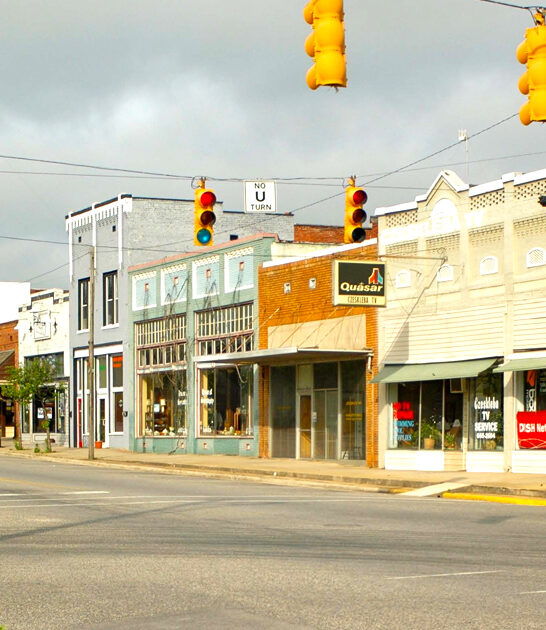 towns alabama live happily ftr