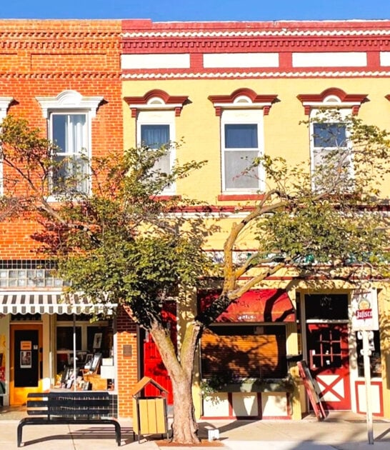 towns overlooked kansas quiet ftr