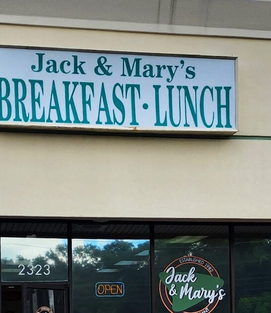 unassuming diner pancakes florida ftr