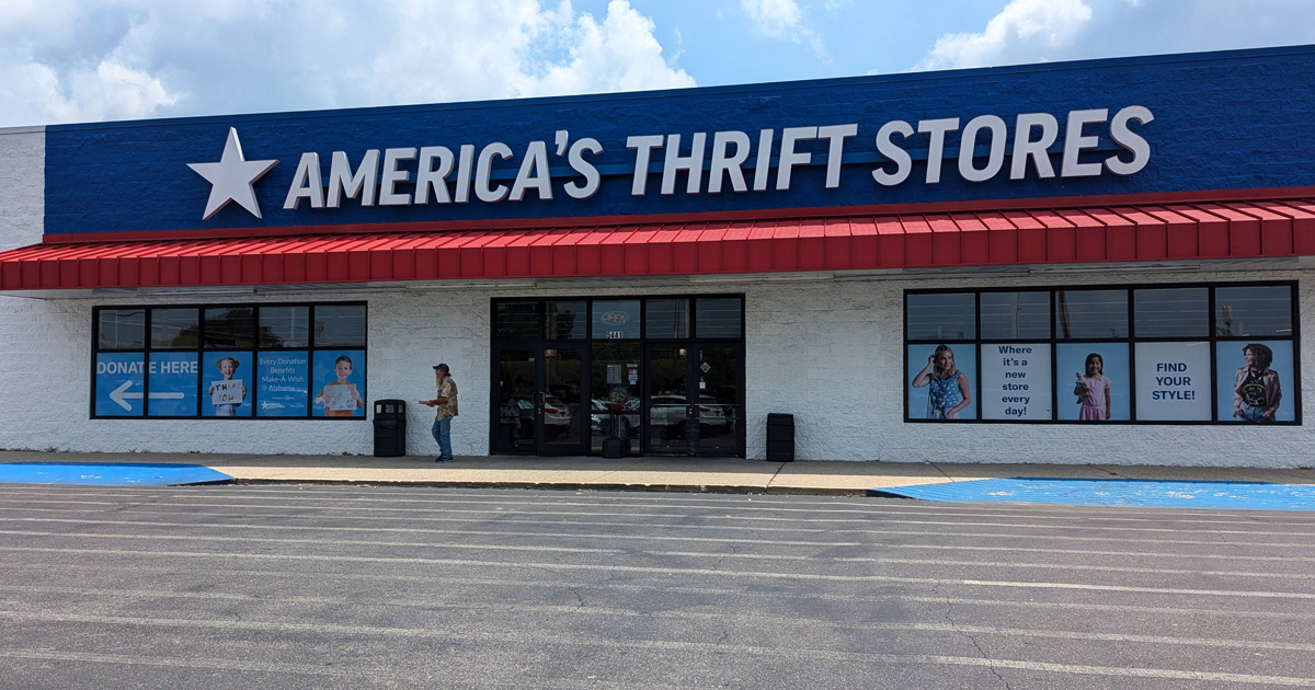 The Massive Thrift Store In Alabama That'll Make You Rethink What $40 ...