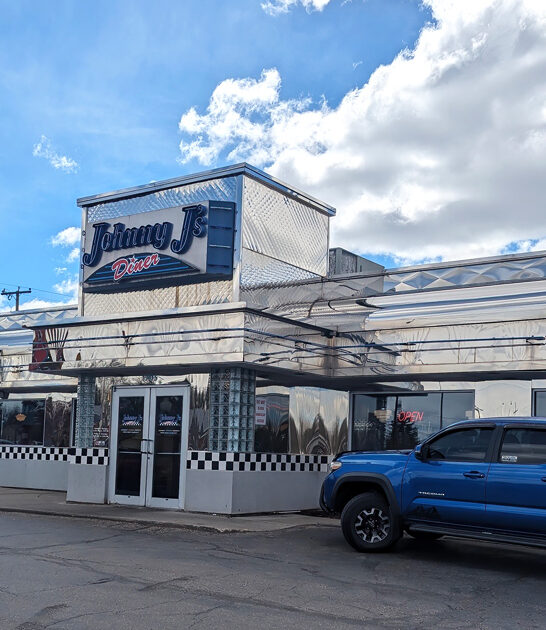 wyoming cinnamon roll diner ftr