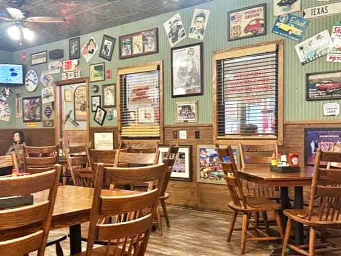 Nostalgia overload! The walls at Calico County tell stories of Americana while wooden chairs invite you to settle in for comfort food that doesn't rush you out the door.