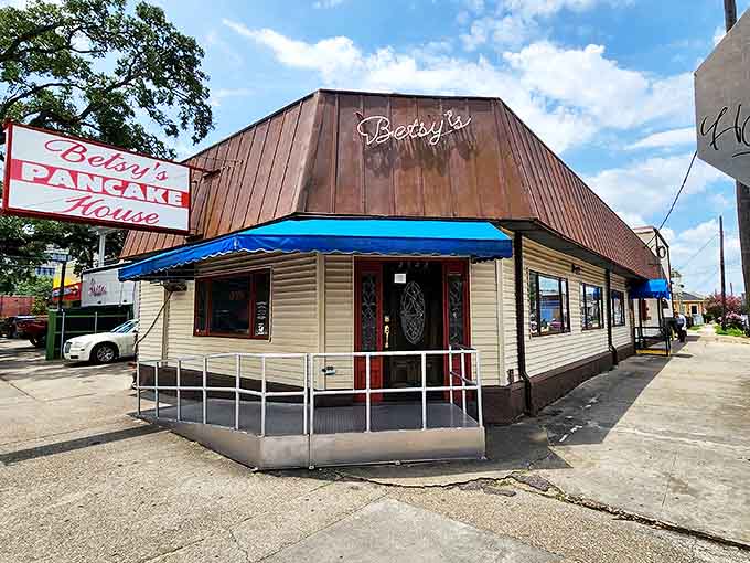 The unassuming exterior of Betsy's hides breakfast treasures within, like a culinary speakeasy where the password is "hungry."