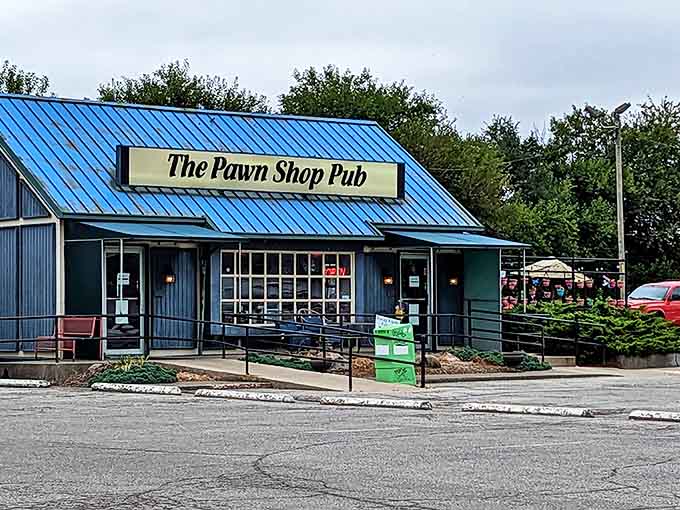 Don't let the modest appearance fool you&mdash;this former pawn shop houses some of the best fried mushrooms in Indiana.