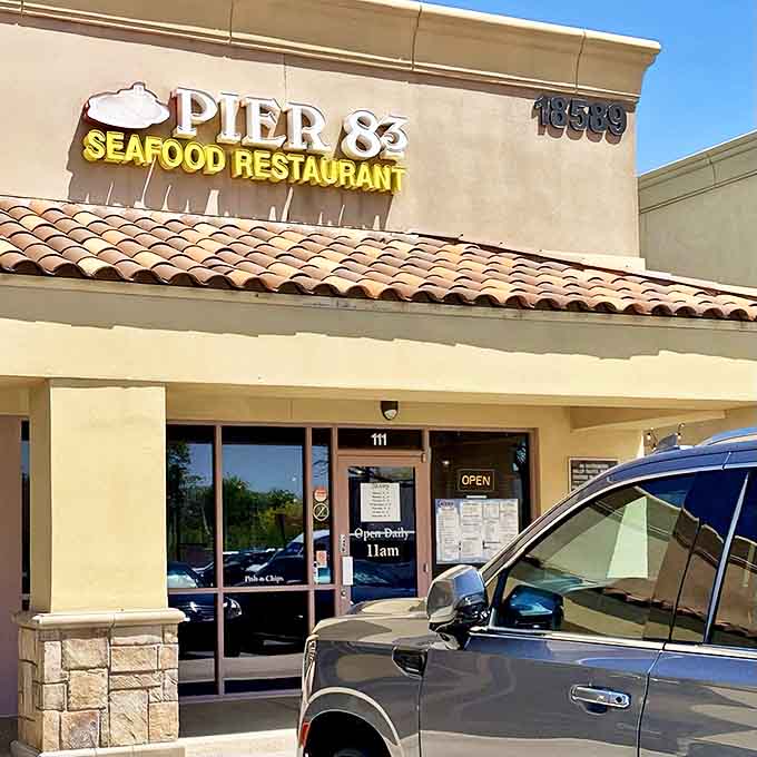 Desert-dwellers rejoice! Oscar's Pier 83's unassuming strip mall exterior houses seafood treasures that would make coastal restaurants jealous. The Spanish-style roof adds a touch of Arizona charm.