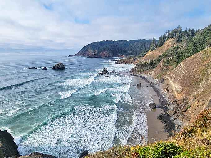 Nature's perfect postcard doesn't exi&mdash; Oh wait, here it is! Ecola's dramatic cliffs and pristine beaches make even amateur photographers look like Ansel Adams.