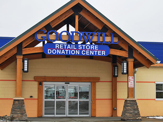 Timber beams and bargain dreams! This Anchorage Goodwill's lodge-inspired entrance feels like the gateway to a national park of savings.