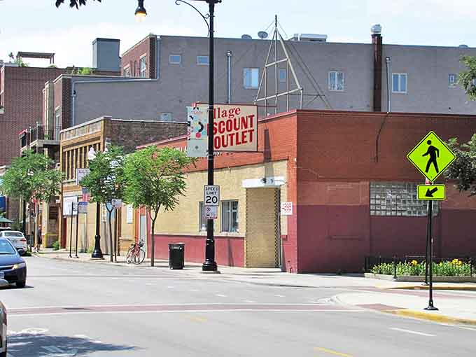 A neighborhood landmark in Uptown, this no-frills facade houses treasures that high-end vintage boutiques would mark up tenfold.