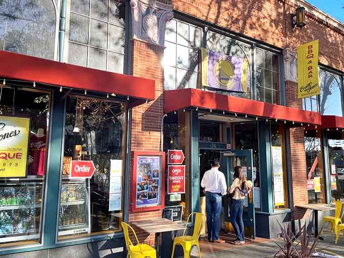 The sidewalk seating isn't just for people-watching&mdash;it's for letting the whole neighborhood know you've made excellent life choices today.