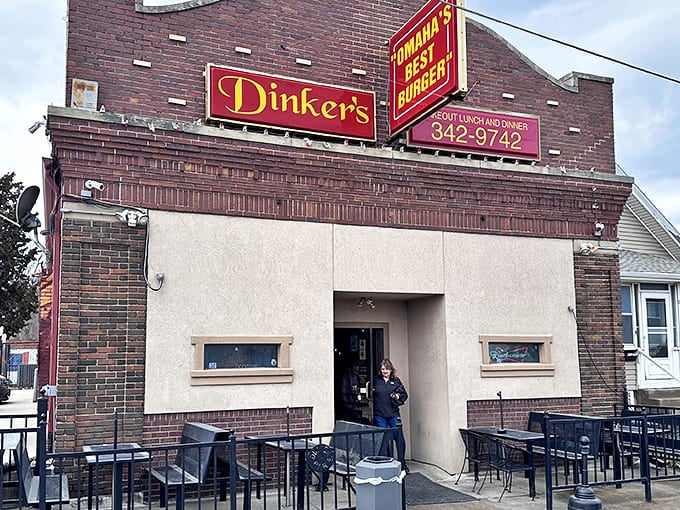 The iconic "OMAHA'S BEST BURGER" sign beckons hungry travelers like a neon lighthouse guiding ships to delicious harbor.
