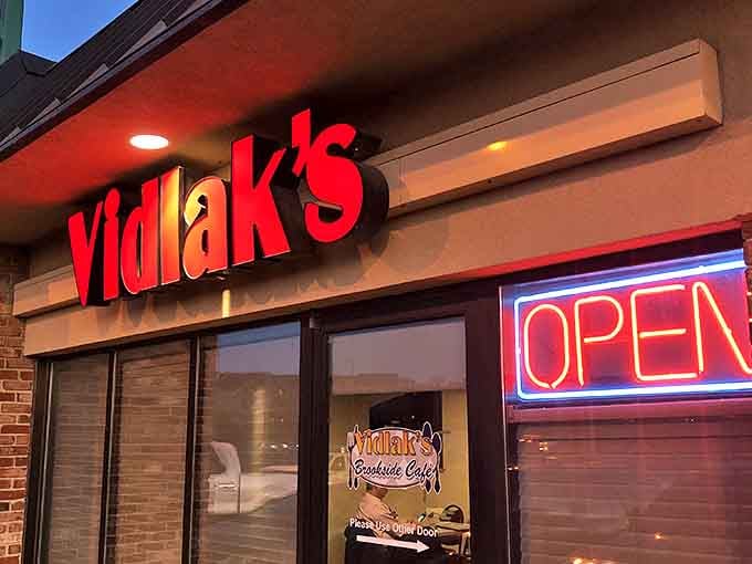 The glowing red sign beckons like a lighthouse for the breakfast-starved. Vidlak's doesn't need fancy architecture when what's inside is this good.