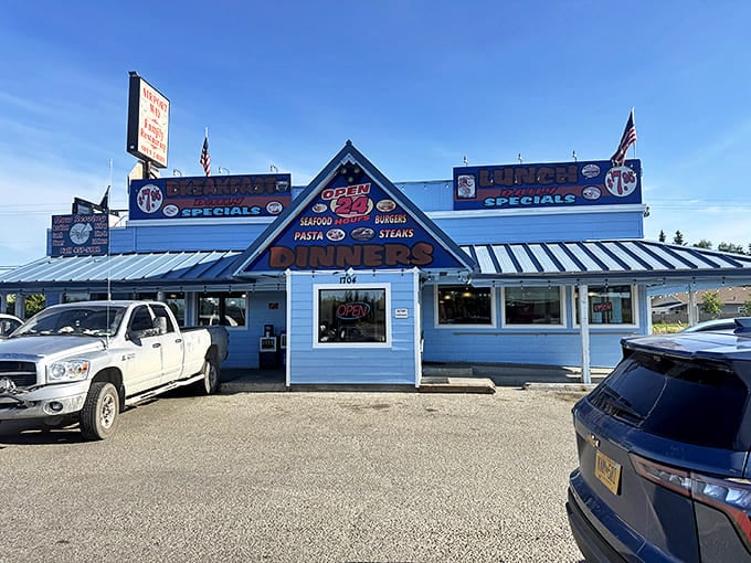 Trucks in the parking lot tell the story&mdash;this is where locals eat, not where tourists take selfies.